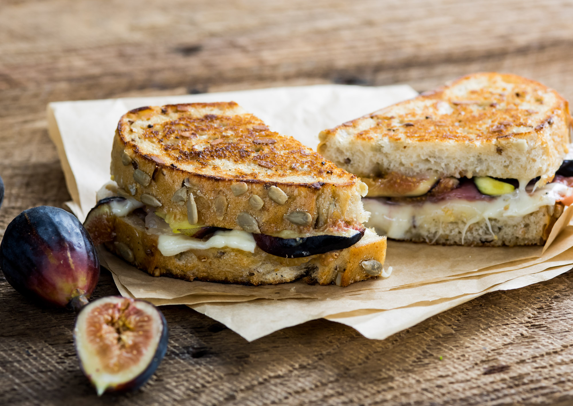 Sunflower Bread: Toasted Honey Loaf | La Brea Bakery